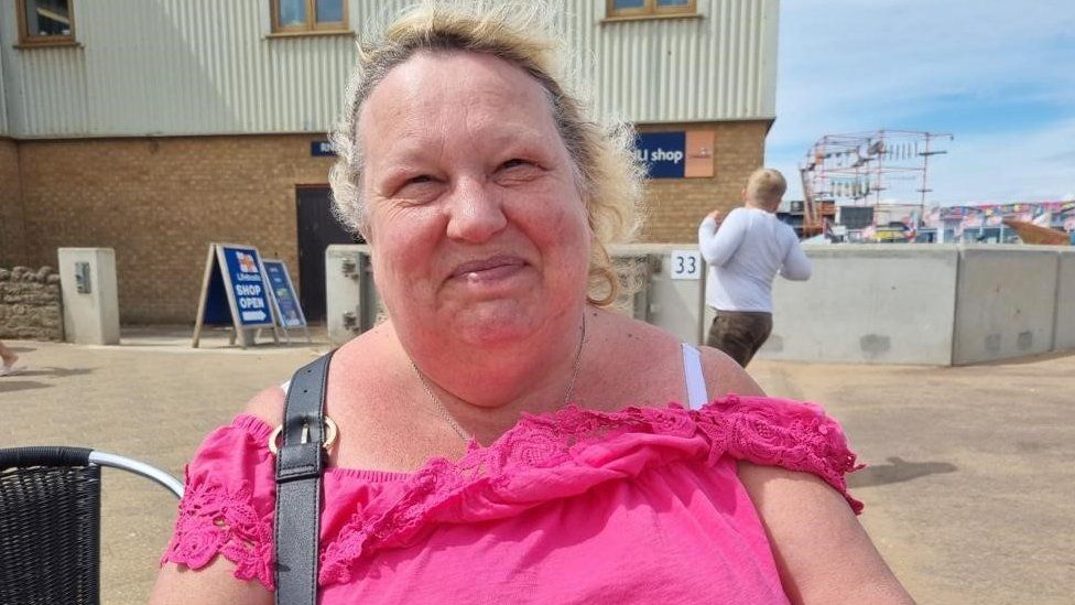 'Why Skegness is just paradise to us' - BBC News