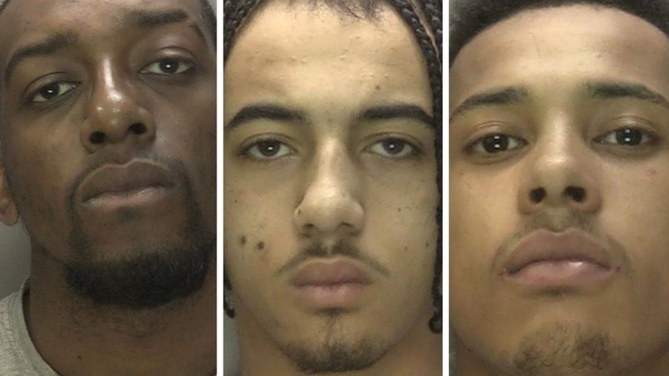 Solihull KFC car-ram gang jailed over Kelvin Ward machete murder - BBC News