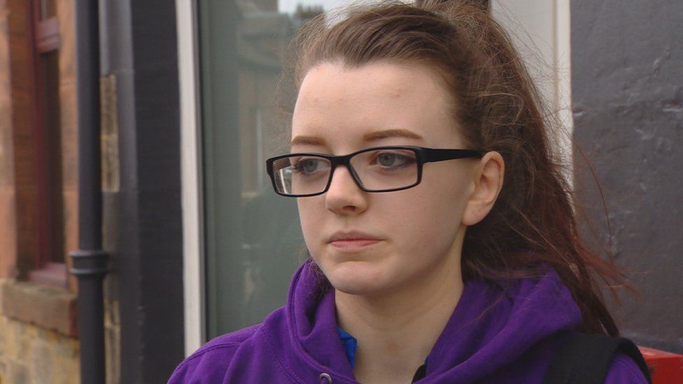 Drugs alert as 16-year-old Shellie Callaghan dies after party - BBC News