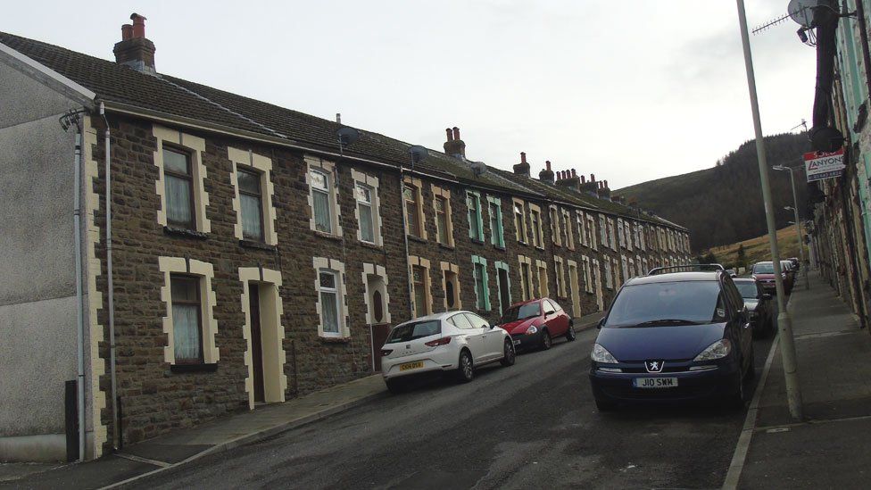 Maerdy: Still fighting, 25 years after pit closure - BBC News