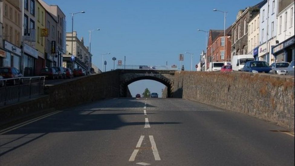 Bridge in Banbridge, County Down is hit for fourth time - BBC News