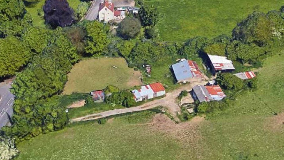 Plans for Weymouth Tumbledown Farm unveiled - BBC News