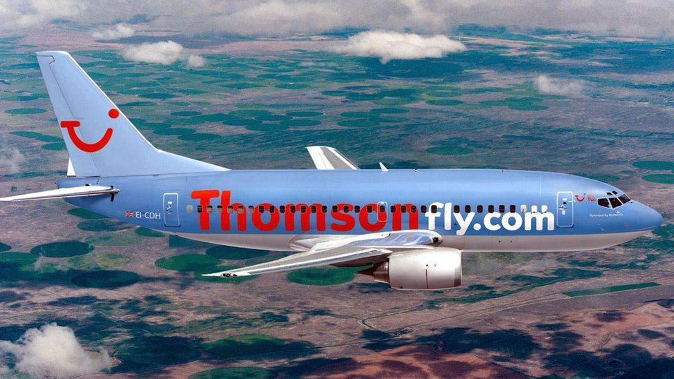 Flight makes emergency landing at Cardiff Airport - BBC News