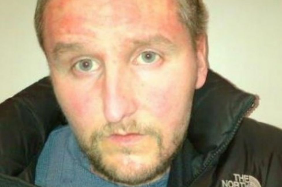 Nottingham biker David Staley jailed for killing cyclist - BBC News