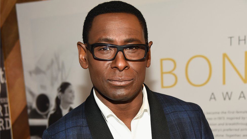 'Mental health not a death sentence' says David Harewood - BBC News
