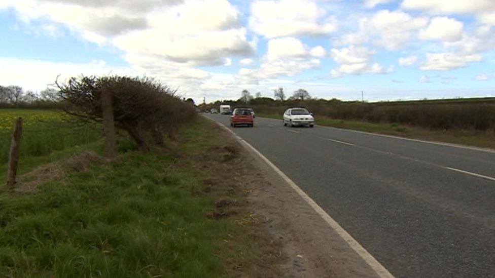 Work starts on East Yorkshire road bypass repairs - BBC News