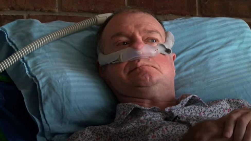 BBC South presenter Edward Sault joins Solent swim for MND - BBC News