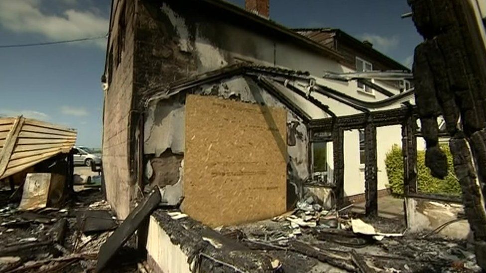 Cheap appliances blamed for Shropshire 'freak' fires increase - BBC News