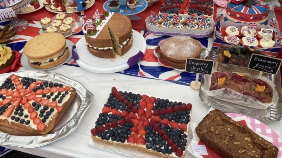 King Charles visits Sandhurst for 200th Sovereign's Parade - BBC News