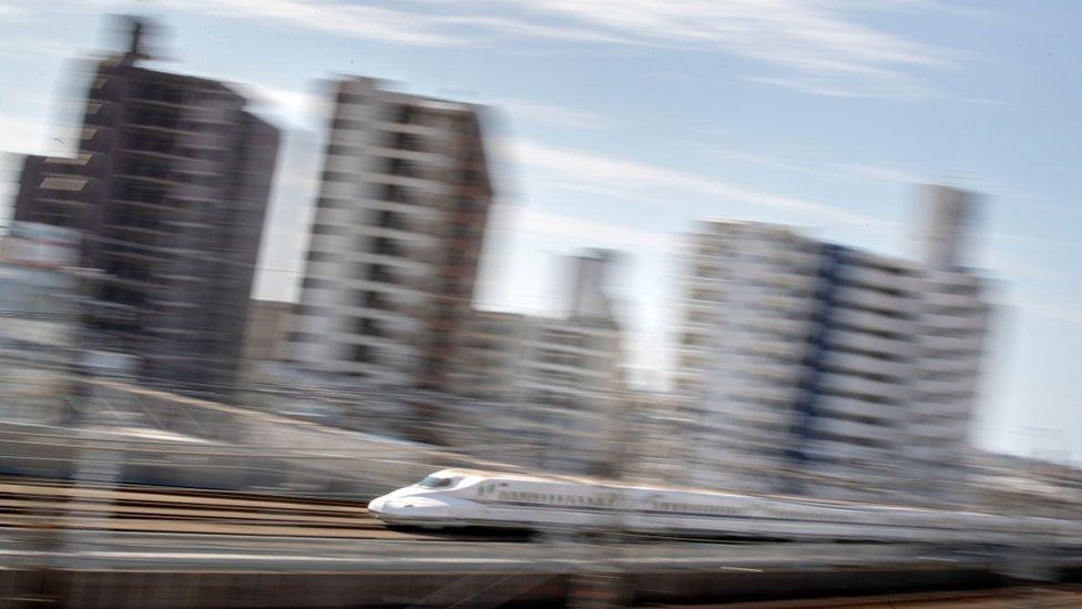 HS2: A guide to the world's fastest trains - BBC Newsround