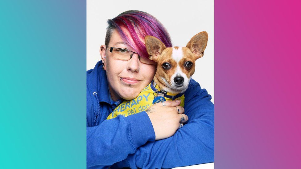 Dogs with jobs: London art gallery shows off amazing working canines ...