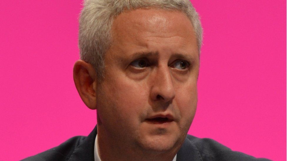 MP Ivan Lewis suspended by Labour - BBC News