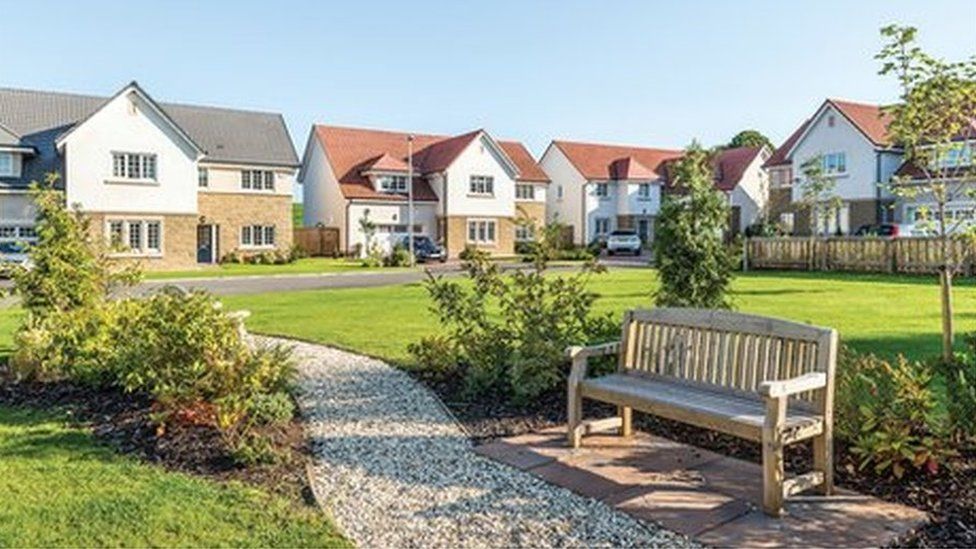 Cala Homes figures in rapid growth surge - BBC News