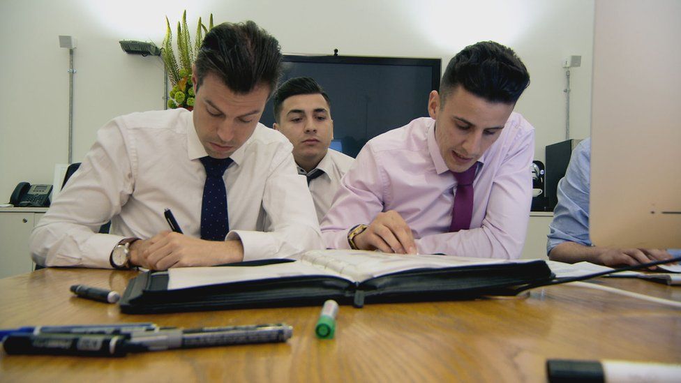 Joseph Valente wins The Apprentice 2015, beats Vana Koutsomitis - BBC News