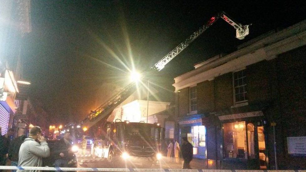 Faversham Assembly Rooms: Crews tackle historical building blaze - BBC News