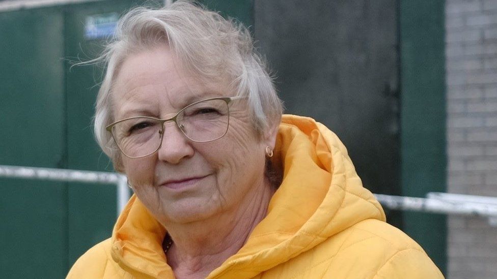 Sheffield council tenants left at serious risk over gas safety checks - BBC News