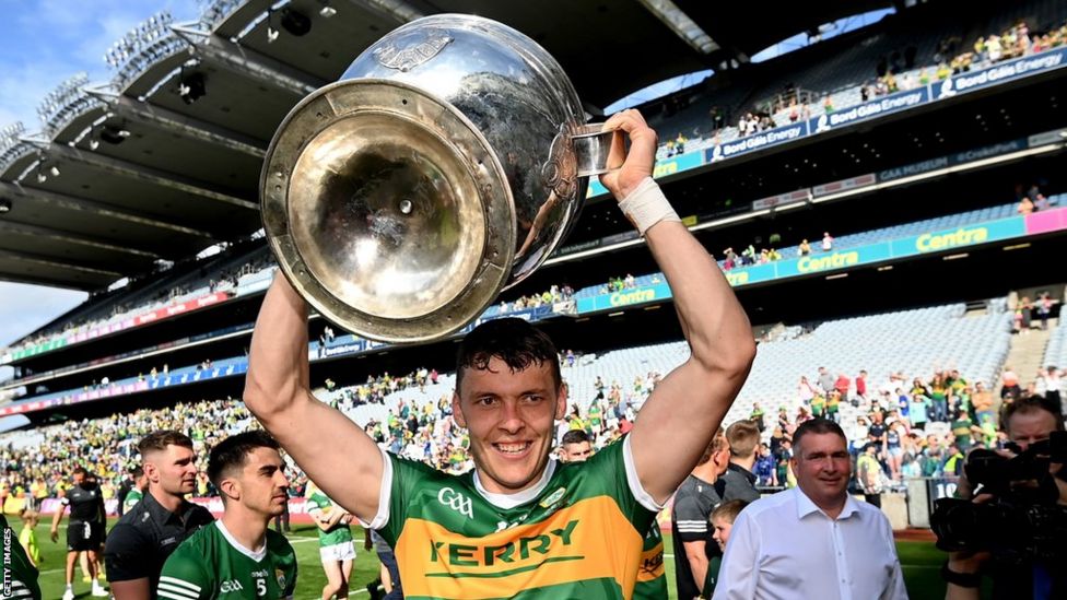 David Clifford: How Kerry's 'ultimate winner' became the GAA's biggest superstar - BBC Sport