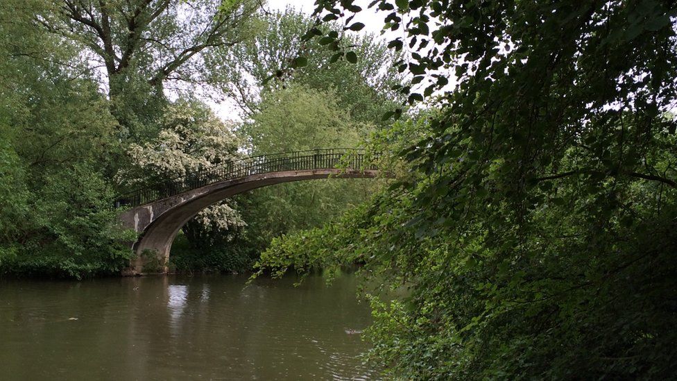 Oxfordshire's Big Picture - BBC News