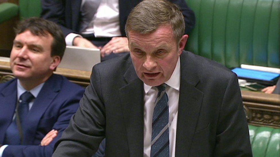 Welsh Labour MPs vote against Brexit bill at third reading - BBC News