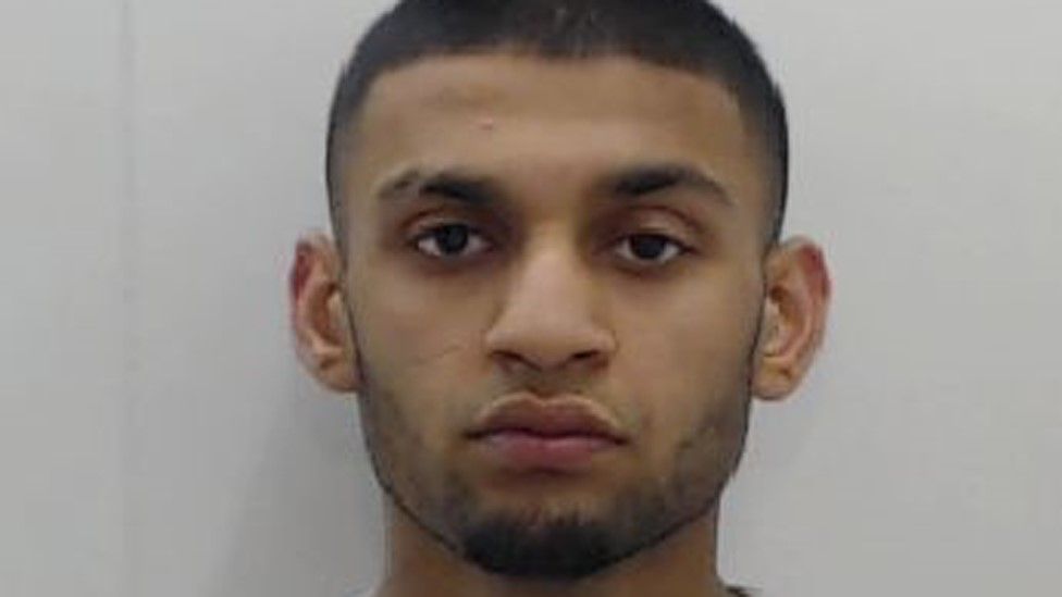 Andre Marshall murder: Men sentenced over ex-gang member death - BBC News