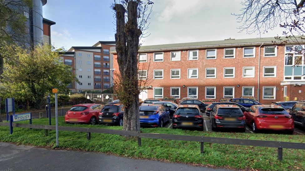 Thames Valley Police officer charged after marked car hit vehicles ...