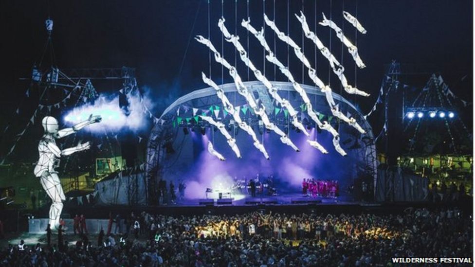 In pictures: Wilderness Festival in Oxfordshire - BBC News