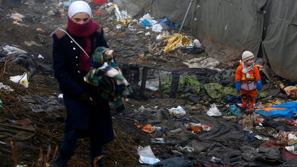 Migrant crisis: Sweden doubles asylum seeker forecast - BBC News