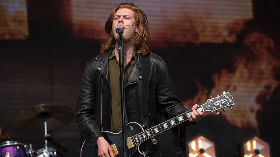 Burnout: What musicians in 2019 are 'perpetually terrified' about - BBC ...