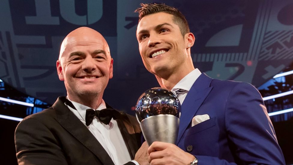 Cristiano Ronaldo beats Lionel Messi to win Fifa best player award ...