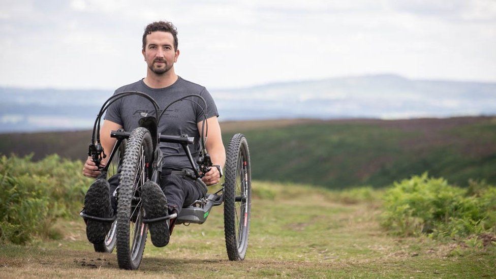 Disabled Shropshire adventurer to take on marathons - BBC News
