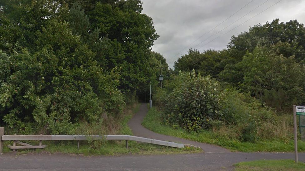 Galashiels Black Path robbery investigated - BBC News