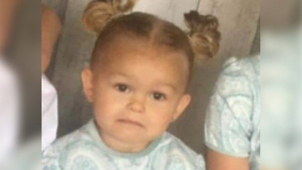 Ingoldmells caravan fire: Inquest into toddler death opens - BBC News