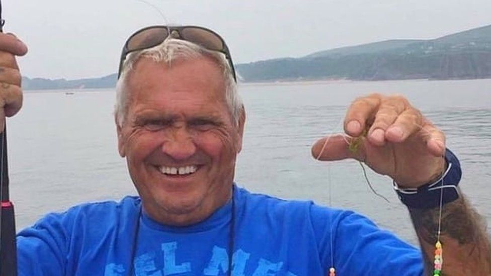 Sketty crash: Tributes paid to David Morgan - BBC News