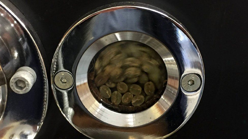 Orkney gets first coffee roastery - BBC News