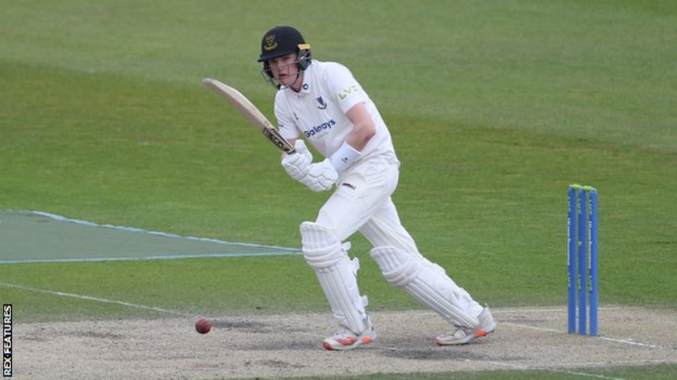 Jack Carson: Sussex off-spinner signs contract extension - BBC Sport