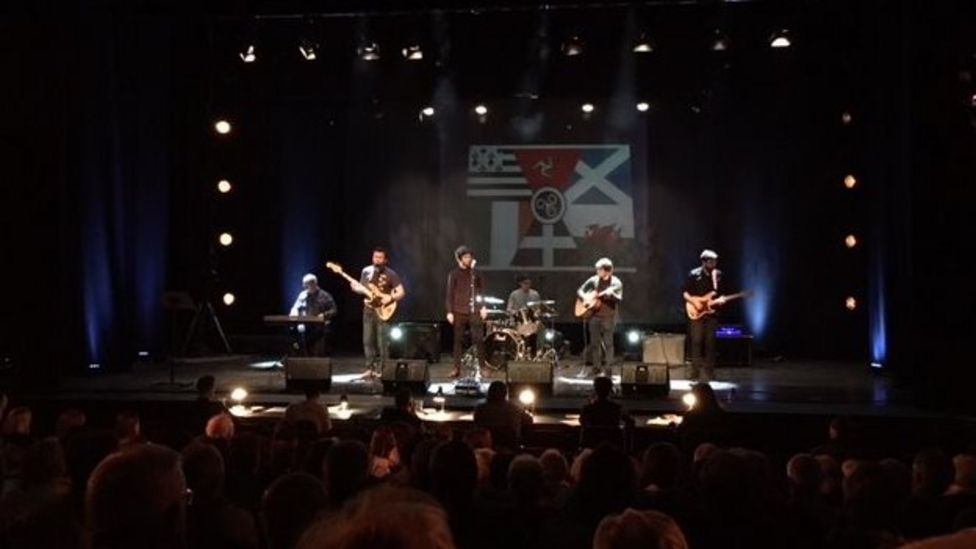 Bwncath yn gorffen yn ail yn yr Ŵyl Ban Geltaidd - BBC Cymru Fyw