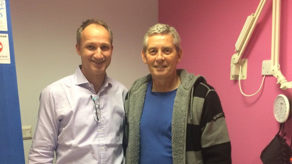 Balloon 'last chance treatment' for heart failure - BBC News