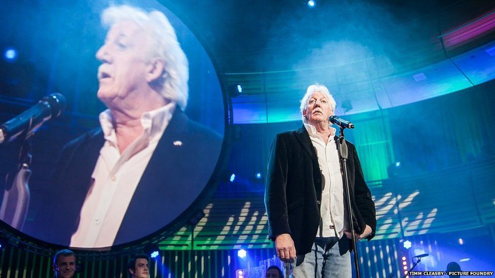 Geordie comedian Brendan Healy dies of cancer aged 59 - BBC News