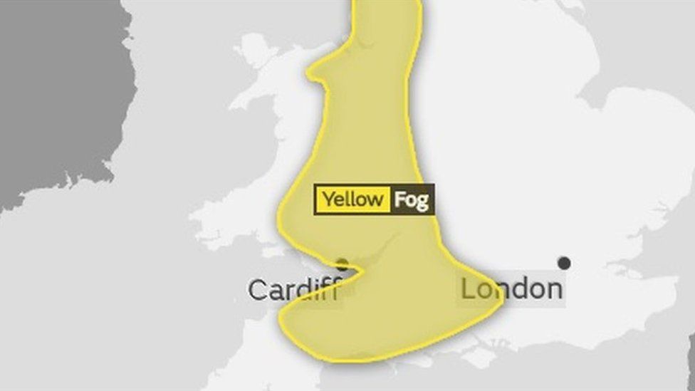 Met Office yellow 'be aware' warning for fog in Wales - BBC News