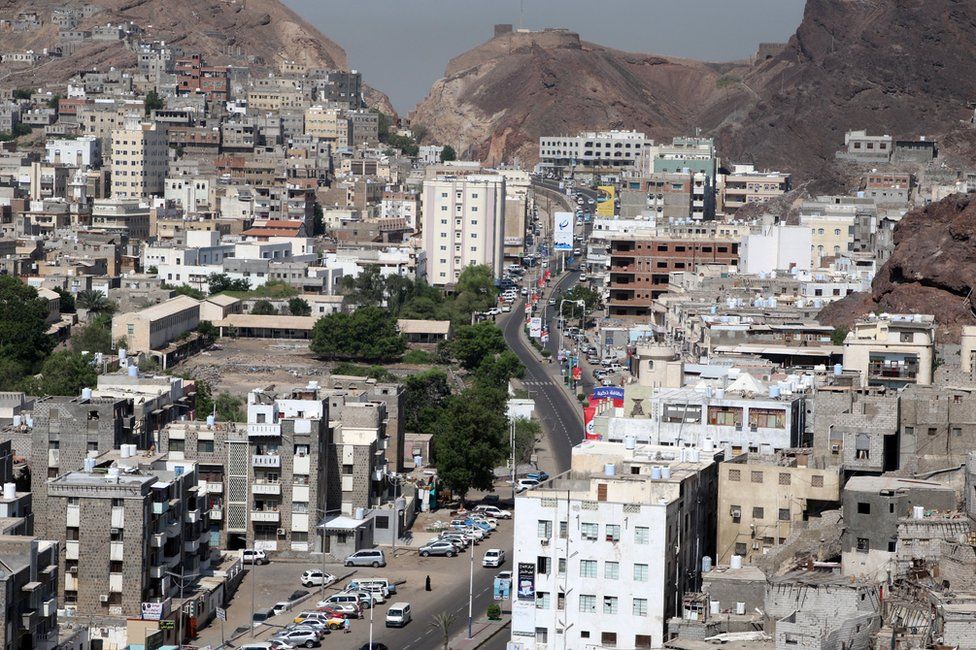 Yemen war: Government and separatists agree deal to end infighting ...