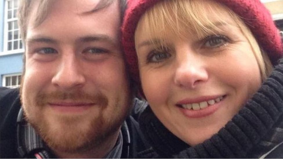 Apprentice star Stuart Baggs' funeral takes place - BBC News