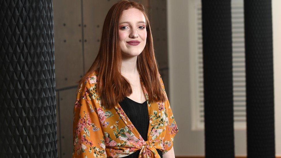 St David Awards: Fighting back after sexual exploitation - BBC News