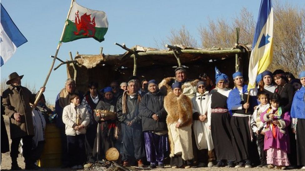 150th anniversary of Welsh emigration to Patagonia - BBC News