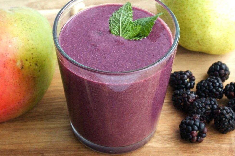 Something to chew on - the rising popularity of meal kits - BBC News