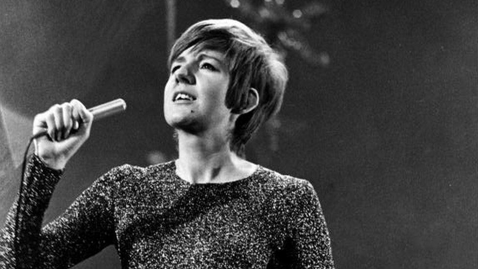 How Cilla Black became so famous - BBC News