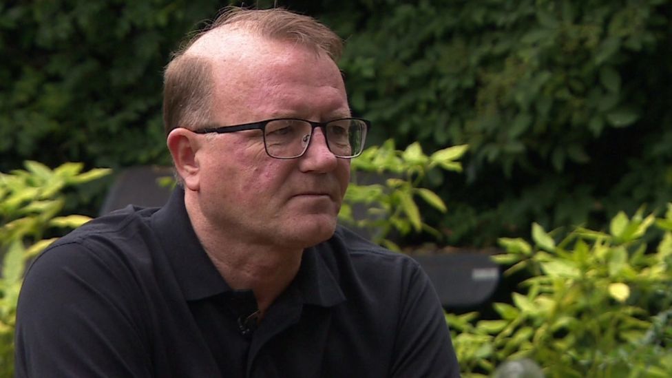 Shaun Udal: Ex-England spinner on living with Parkinson's disease - BBC ...