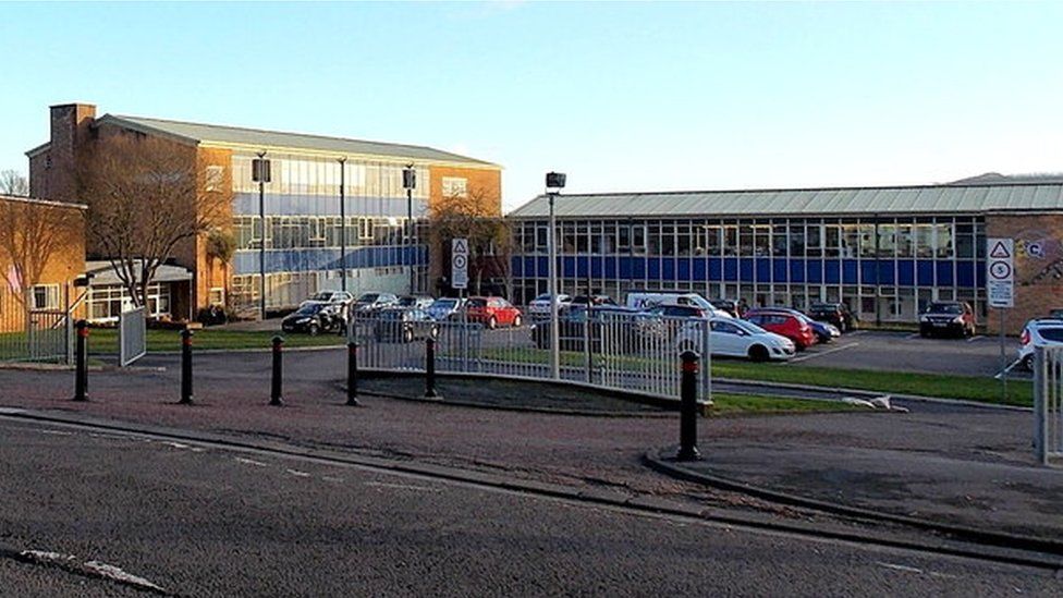 £284m Cardiff secondary school upgrade plans approved - BBC News