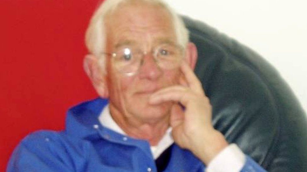 Brian Lawrence named as victim of A98 fatal car crash - BBC News