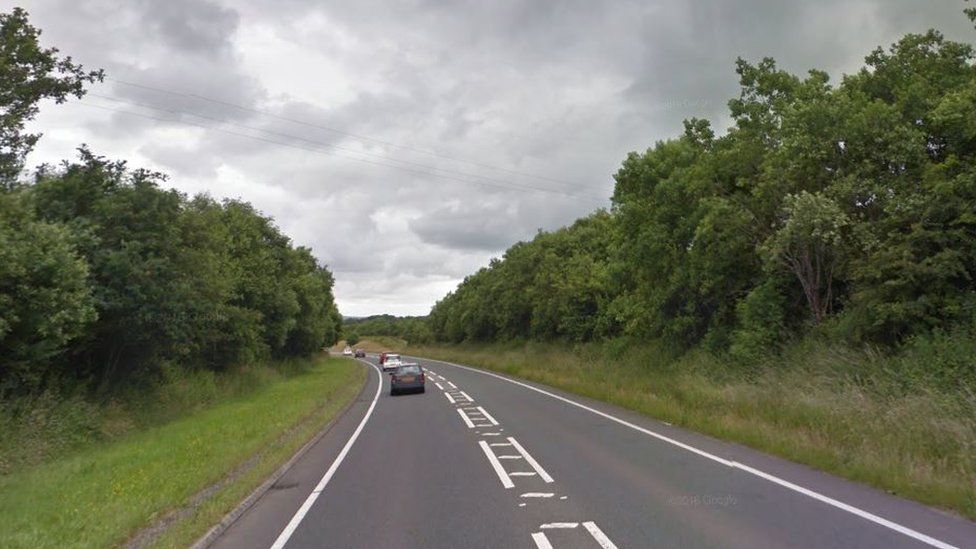 Motorist dies in two-car crash on A477 at Redberth - BBC News