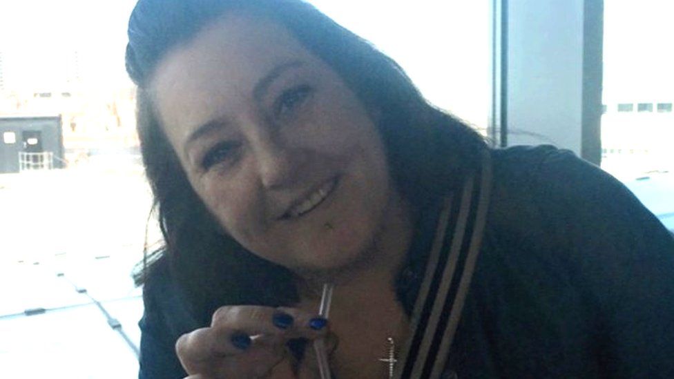 Man charged with Joanne Hemingway murder in Hull - BBC News